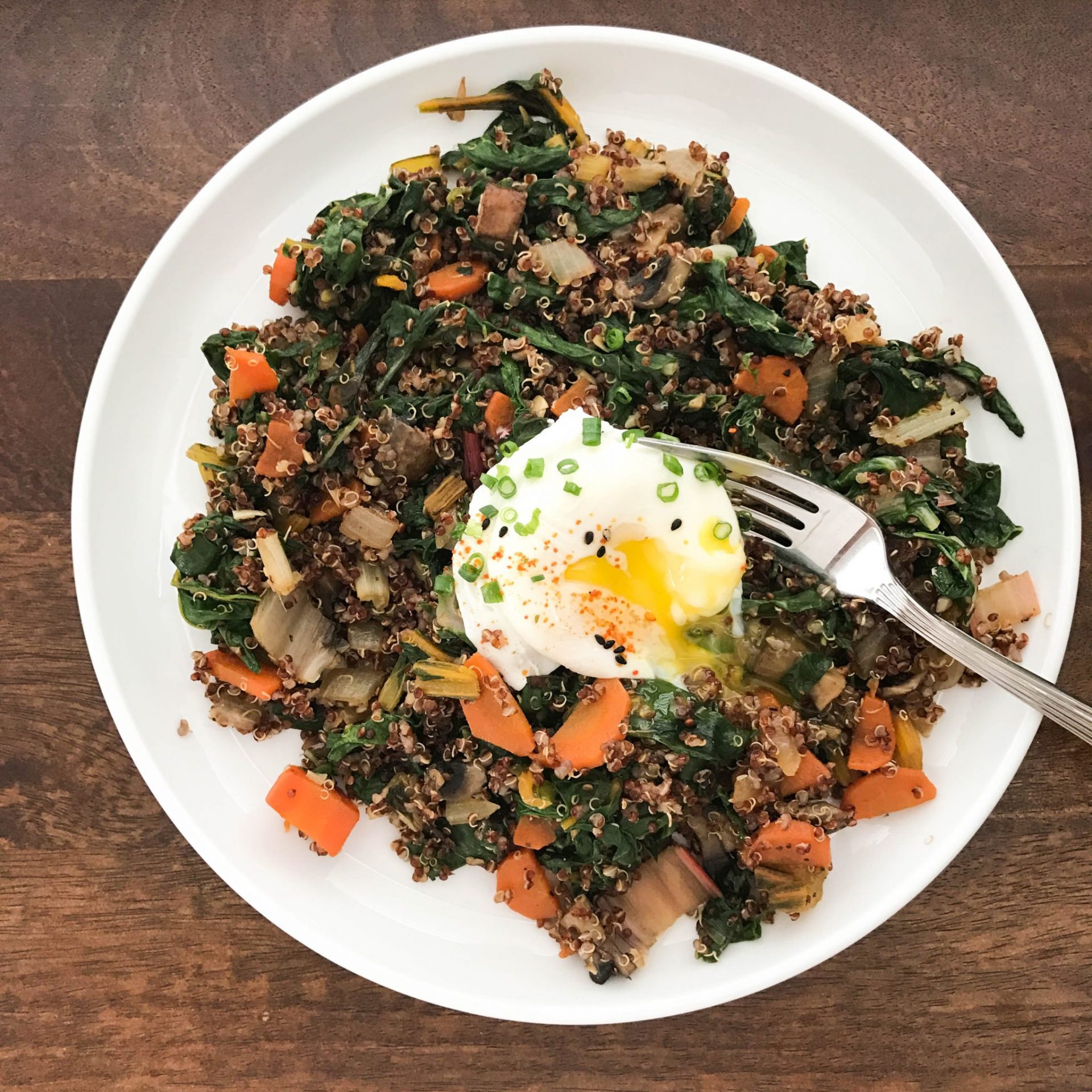 Healthy Red Quinoa Plate With Chard & Poached Egg No.1Salad