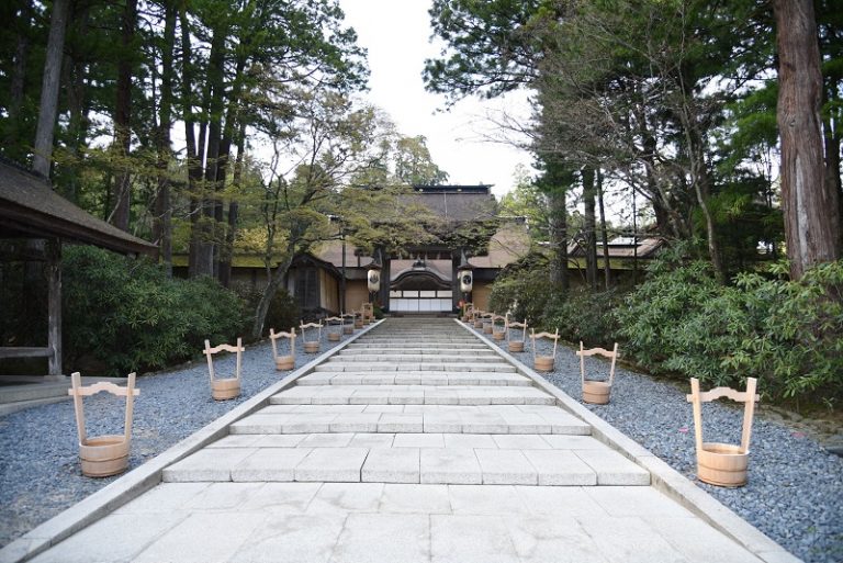 Delicious Kenchinjiru Recipe: 4 Step Japanese Vegetable Soup