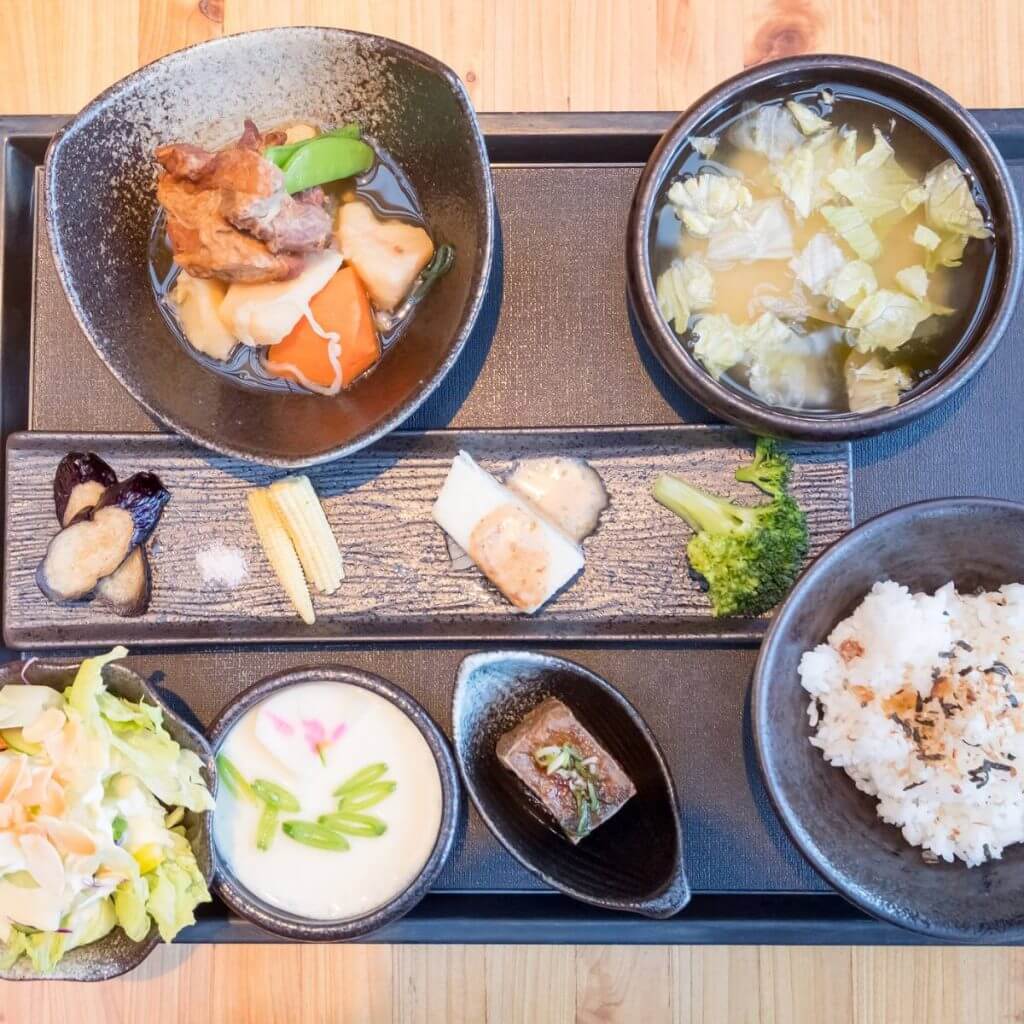 4 BEST DASHI POWDER: SPRINKLE EVERYWHERE