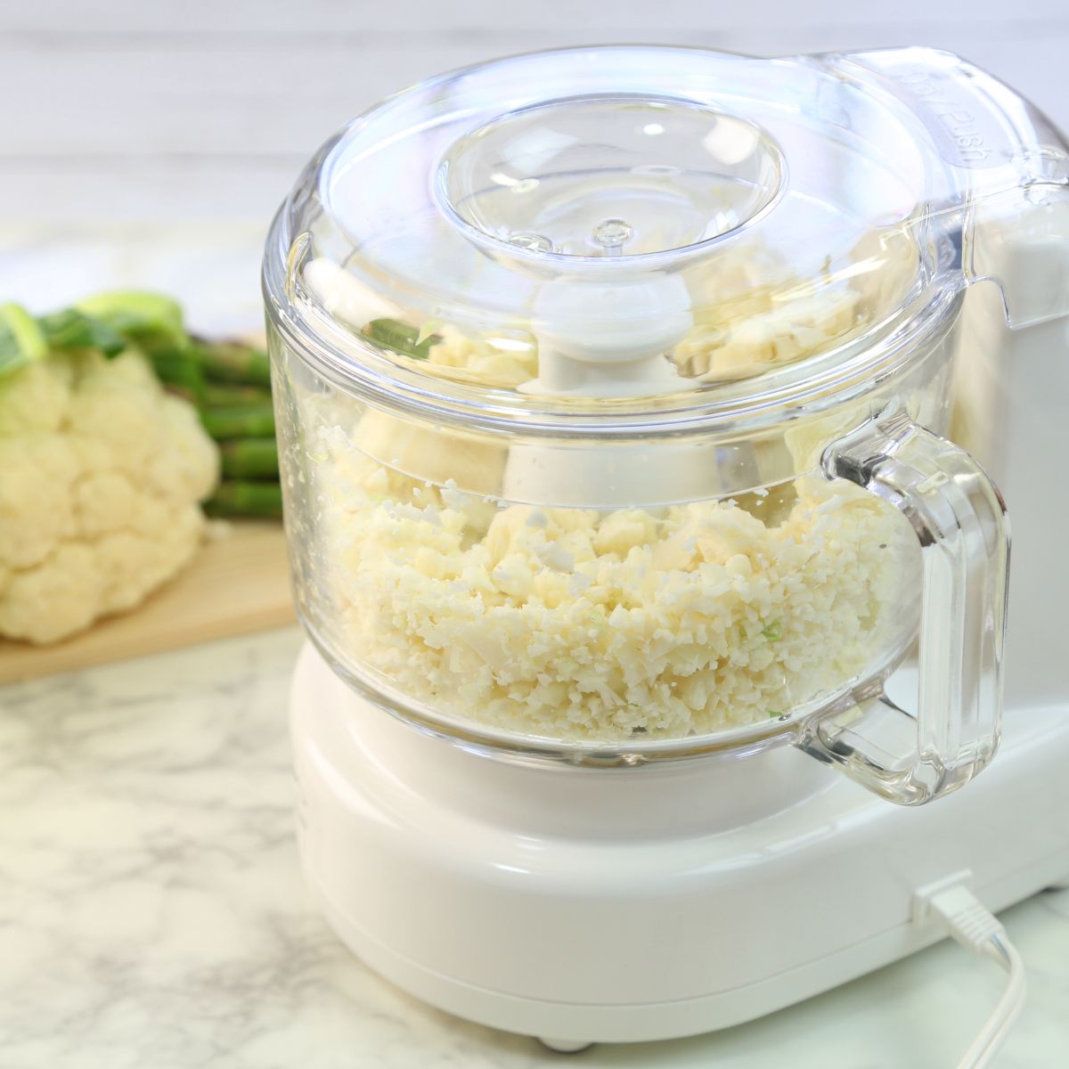 Top Food Processors: Ultimate Guide To Kitchen Efficiency