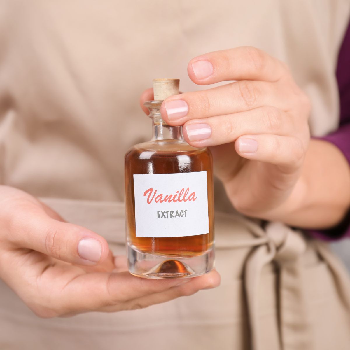 Vanilla Extract Guide: All Your Whats And Hows Answered